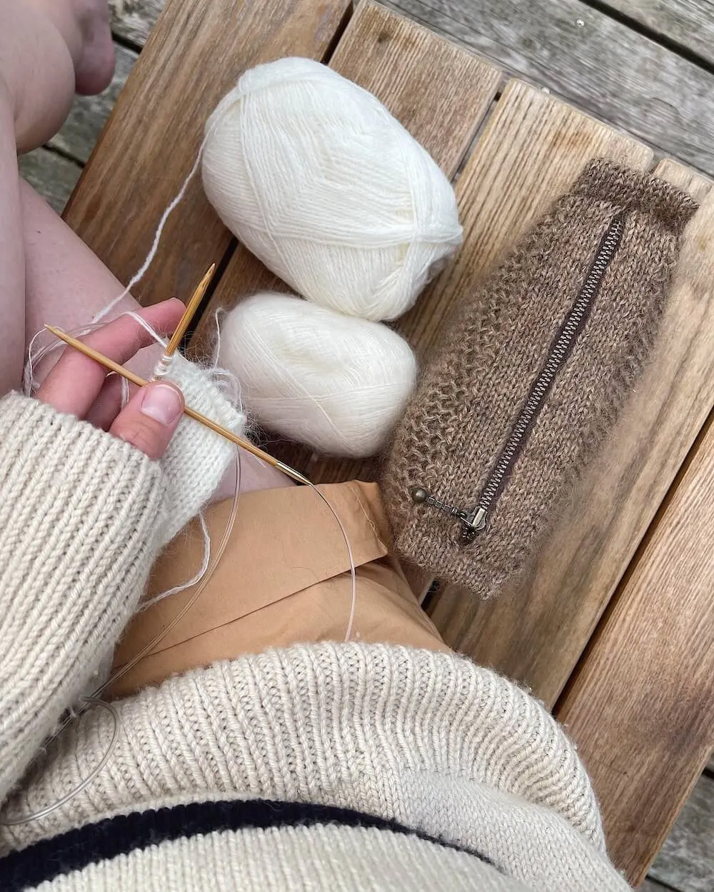 Sommerfuglen | Strik- og broderi butik online & København